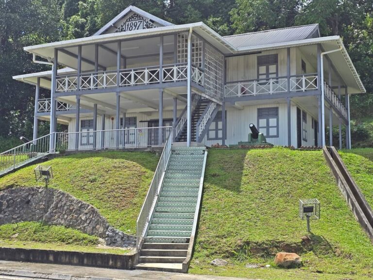 Best Things to Do in Limbang, Sarawak – Hidden Gem of Borneo | Rider Chris